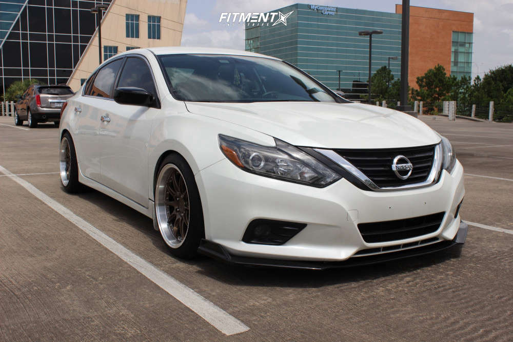 2017 Nissan Altima SR with 18x9.5 Aodhan Ds07 and Federal 235x40 on ...