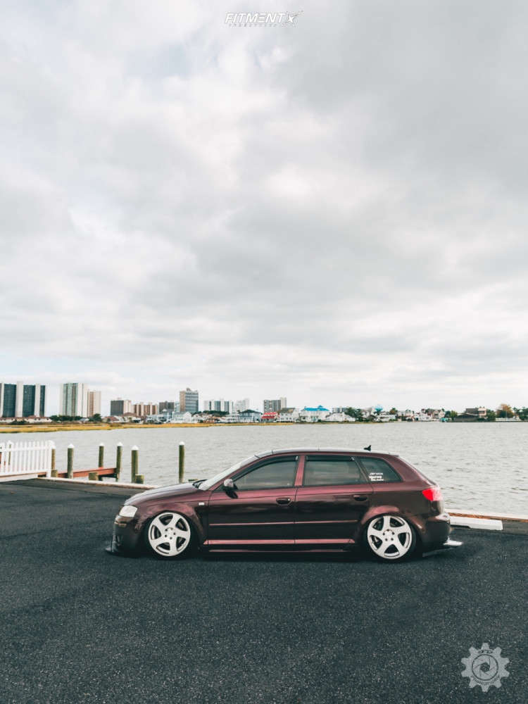 2007 Audi A3 Base with 18x8.5 Rotiform Tmb and Achilles 215x40 on Air ...