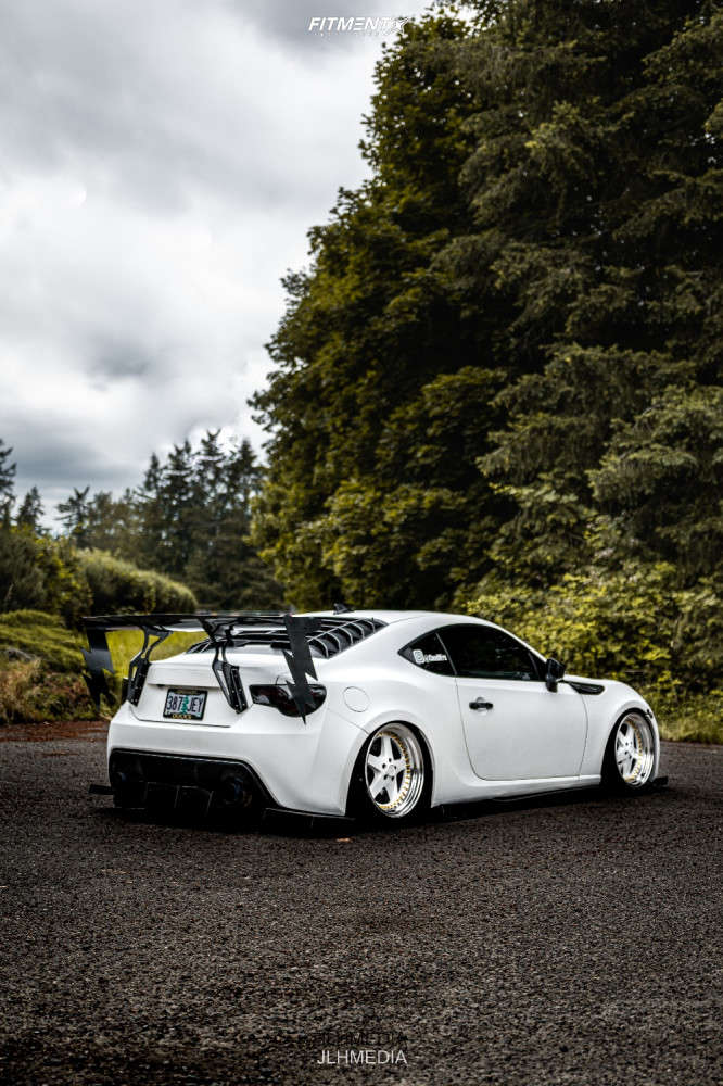 2016 Scion FR-S Base with 18x9.5 ESR Sr05 and Cosmo 215x40 on Coilovers ...