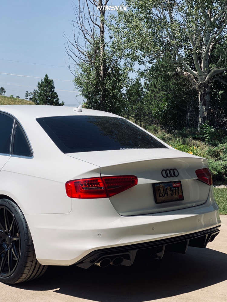 2013 Audi S4 Base with 20x10 Rosso Legacy and Continental 255x35 on ...