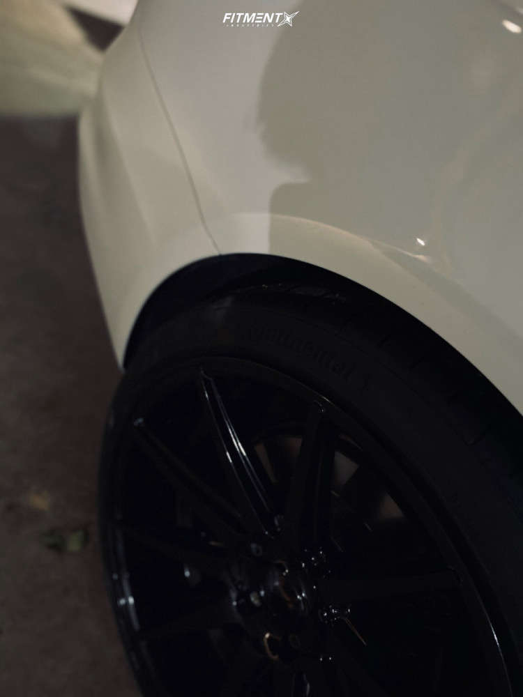 2013 Audi S4 Base with 20x10 Rosso Legacy and Continental 255x35 on ...