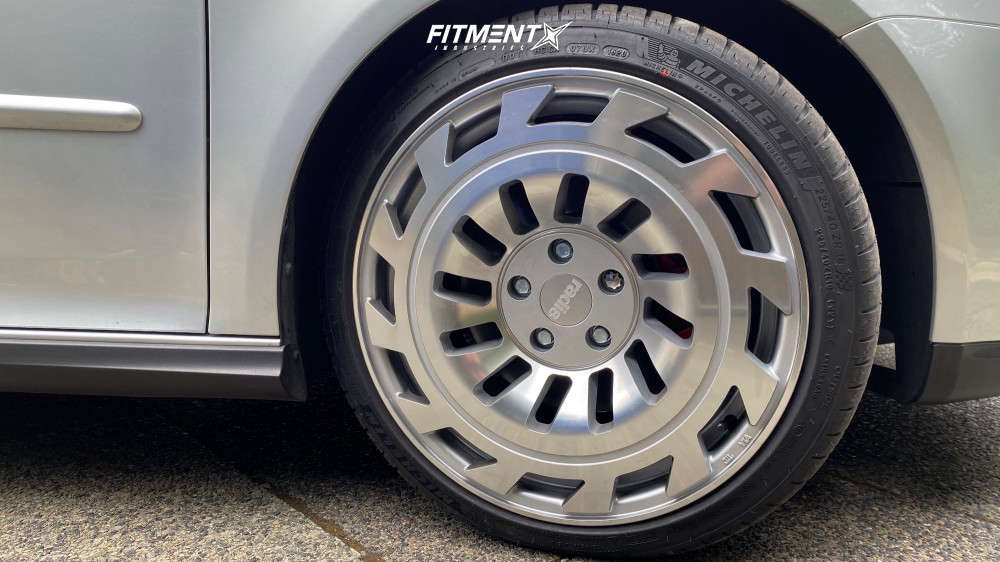 2006 Volkswagen GTI Base with 18x8.5 Radi8 R8t12 and Michelin 225x40 on ...