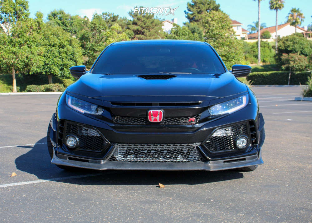 2018 Honda Civic Type R with 20x9.5 HRE FlowForm FF15 and Michelin ...