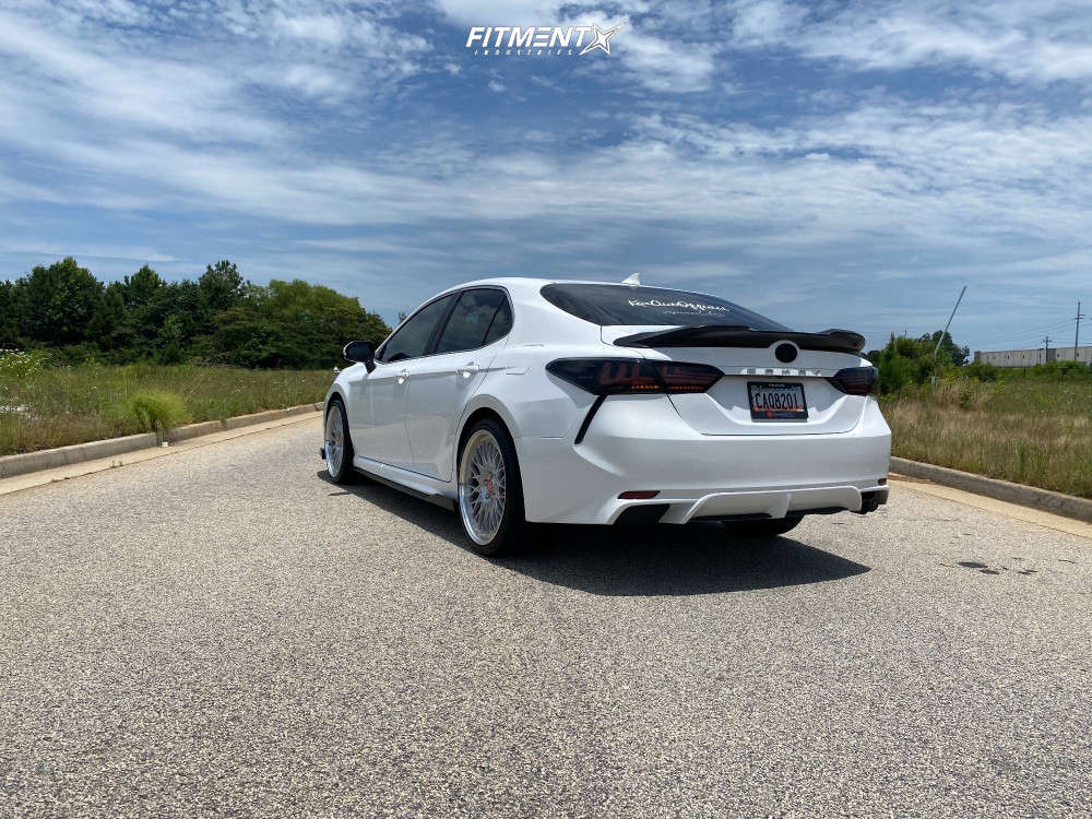 2019 Toyota Camry SE with 20x9 VIP Modular Vrc 110 and Toyo Tires ...