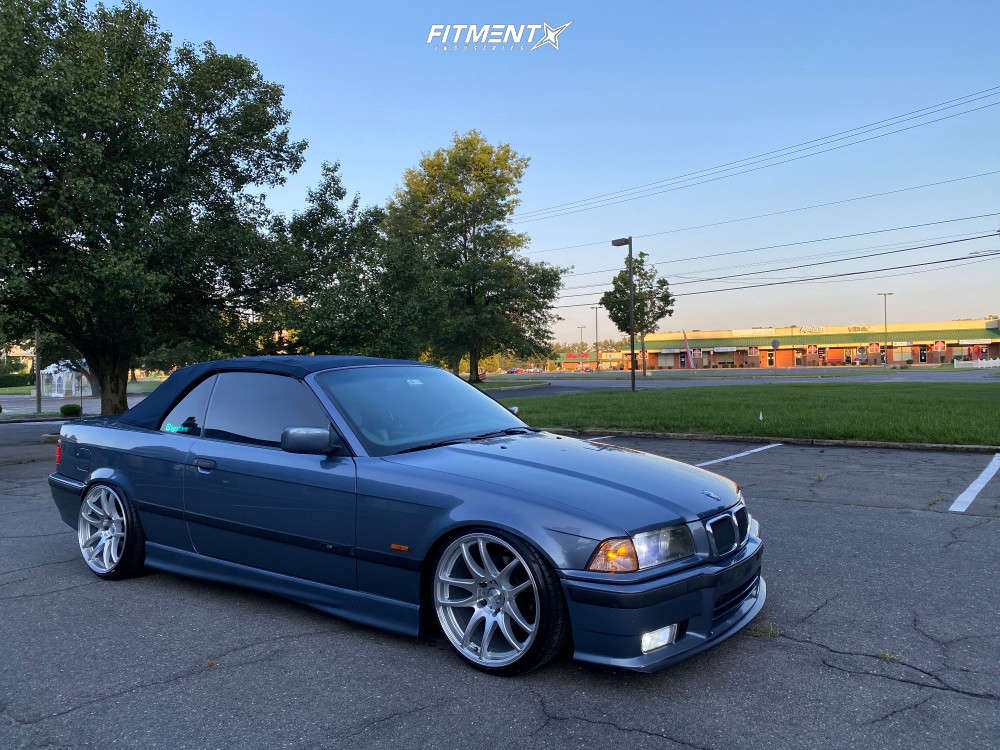 1999 BMW 328i Base with 18x9.5 ESR Sr08 and Nankang 225x35 on Coilovers ...
