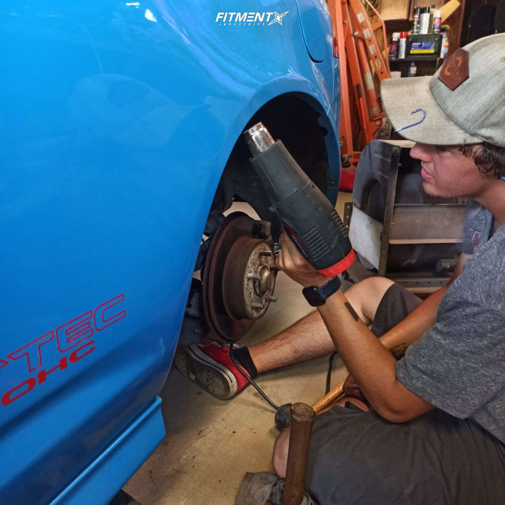 2002 Acura RSX Base with 17x8.5 JNC JNC005 and Federal 205x45 on ...