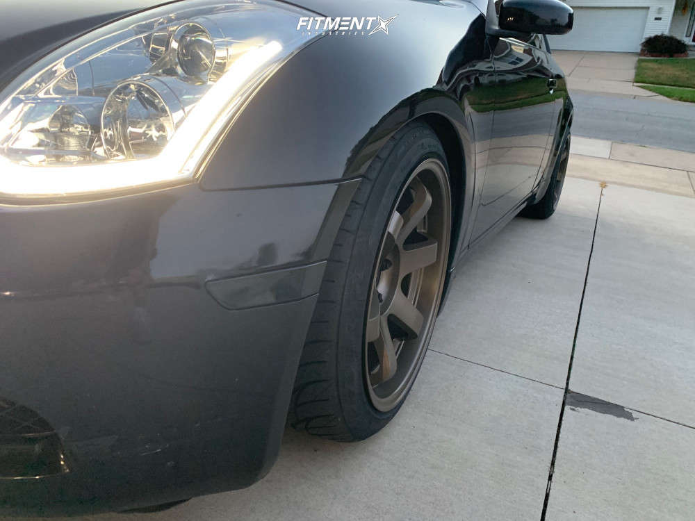 2005 INFINITI G35 Base with 18x10.5 AVID1 AV6 and Federal 245x40 on ...