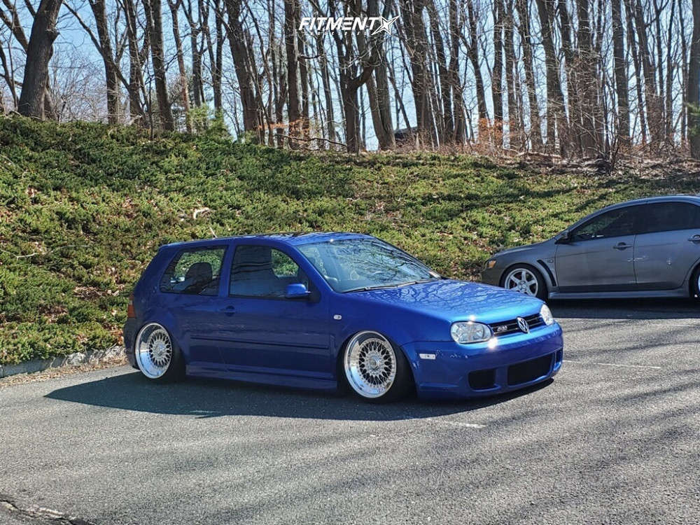 2004 Volkswagen R32 Base with 18x9 BBS RS and Nitto 205x40 on Air ...