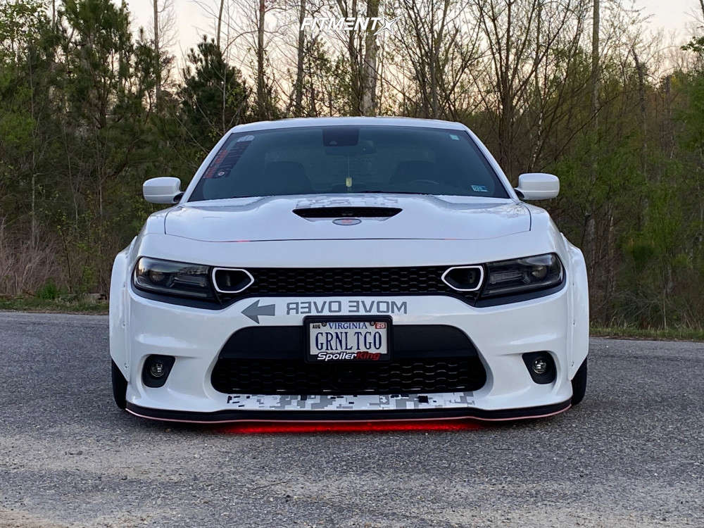 2016 Dodge Charger R/T Scat Pack with 20x9 XO Florence and Achilles ...