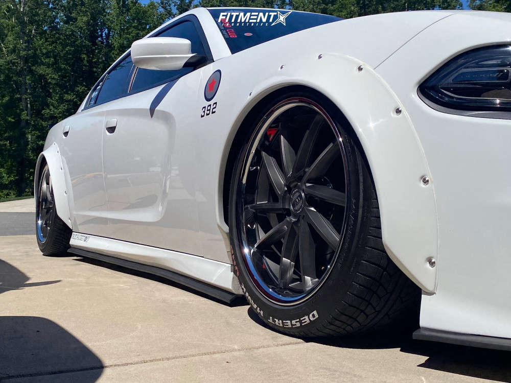 2016 Dodge Charger R/T Scat Pack with 20x9 XO Florence and Achilles ...