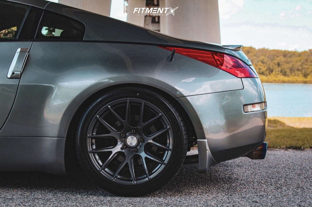 2006 Nissan 350Z Grand Touring with 18x9.5 ESR Sr12 and Falken 265x35 ...