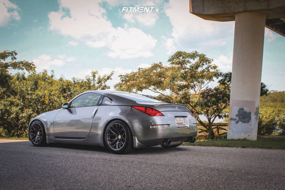 2006 Nissan 350Z Grand Touring with 18x9.5 ESR Sr12 and Falken 265x35 ...