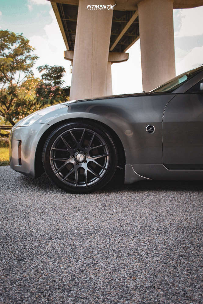 2006 Nissan 350Z Grand Touring with 18x9.5 ESR Sr12 and Falken 265x35 ...