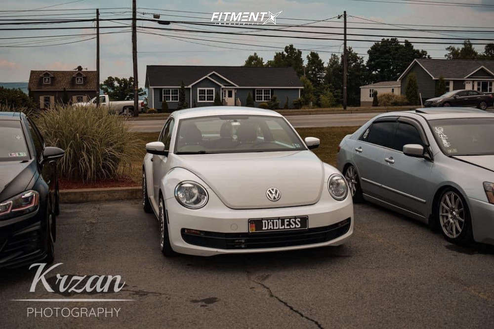 2015 Volkswagen Beetle Classic with 18x8.5 Rotiform Ccv and Nankang ...
