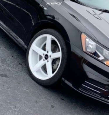 2018 Volkswagen Passat R-Line with 19x8.5 JNC Jnc026 and Westlake ...