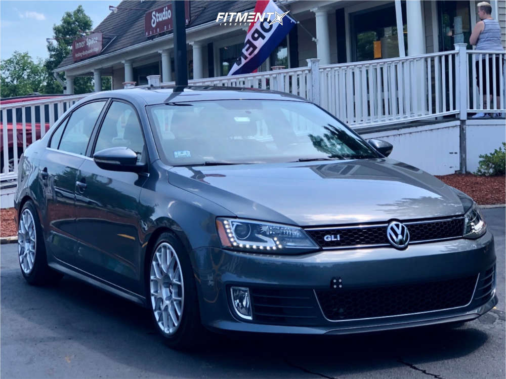 2014 Volkswagen Jetta GLI with 17x8.5 Neuspeed Rse16 and Firestone ...