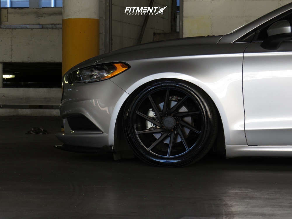 2018 Ford Fusion SE with 18x9.5 F1R F29 and Toyo Tires 245x35 on ...