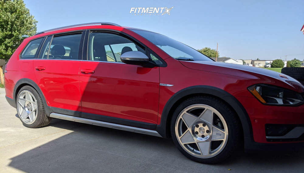 2017 Volkswagen Golf Alltrack SE with 18x8.5 3SDM 0.05 and Continental ...