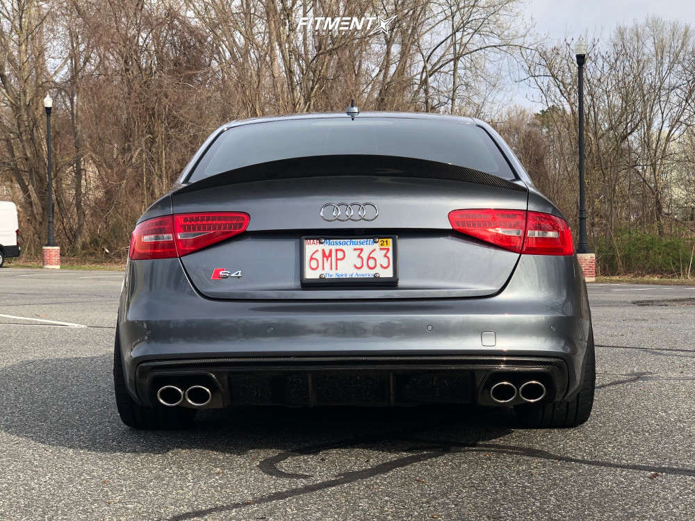 2013 Audi S4 Base with 20x10 Rohana Rc7 and Sumitomo 255x30 on Air ...