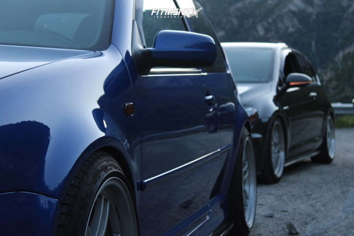 2004 Volkswagen R32 Base with 18x9 Enkei RPF1 and Michelin 225x40 on ...