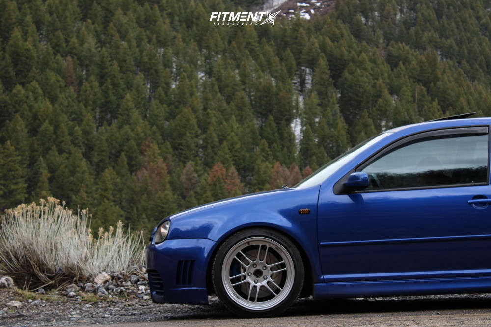 2004 Volkswagen R32 Base with 18x9 Enkei RPF1 and Michelin 225x40 on ...