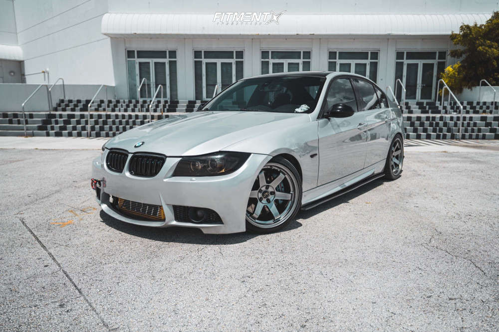 2007 BMW 335i Base with 18x9.5 JNC JNC014 and Falken 225x40 on Lowering ...