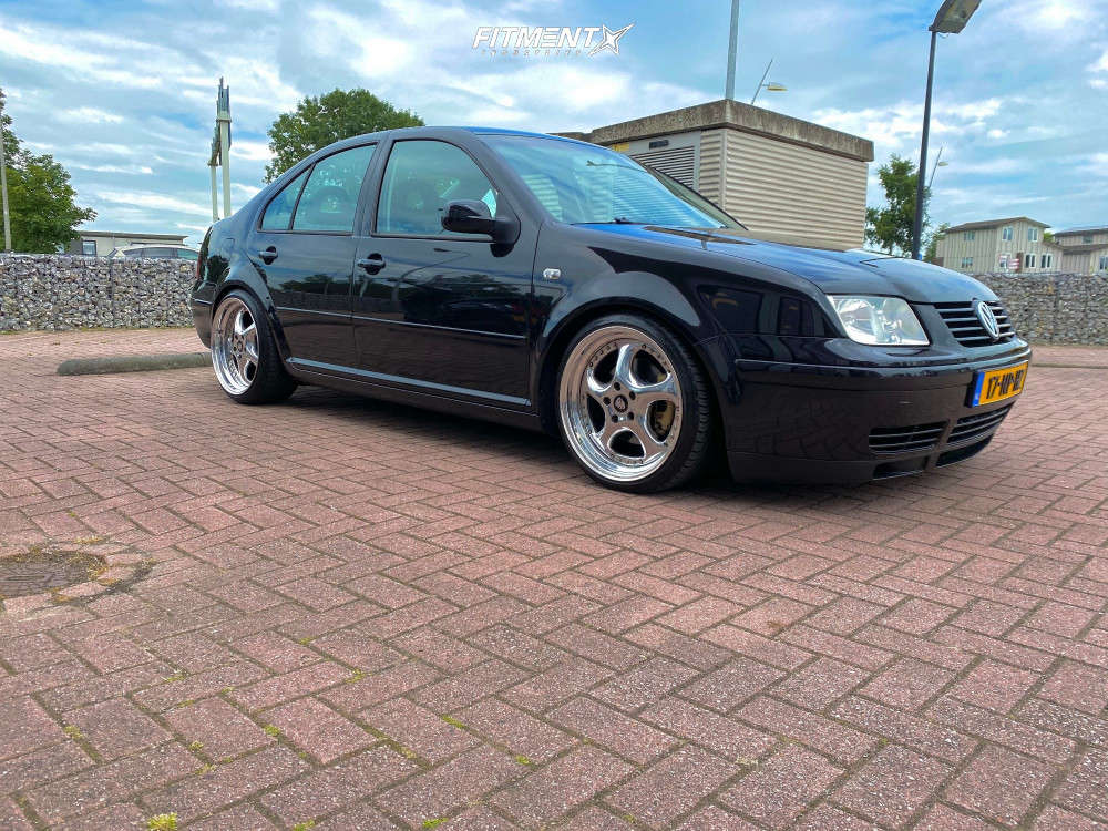 2004 Volkswagen Jetta GLS with 18x9.5 Artec Turbo and Uniroyal 215x35 ...