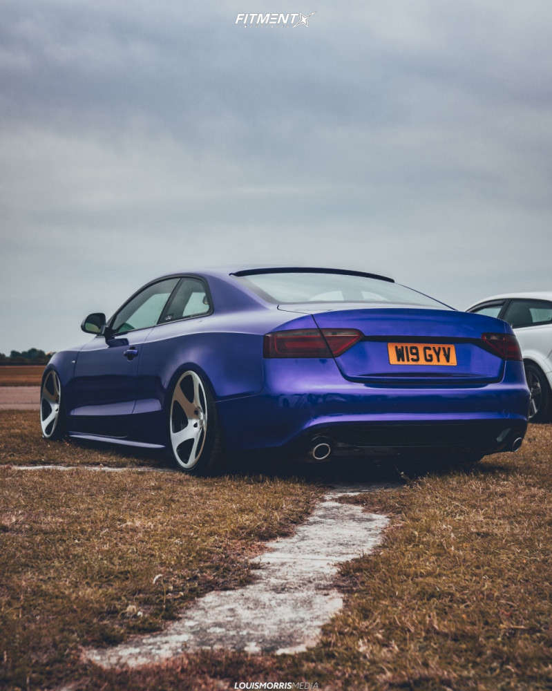 2009 Audi A5 Base with 19x10 Rotiform Tmb and Accelera 255x35 on Air ...