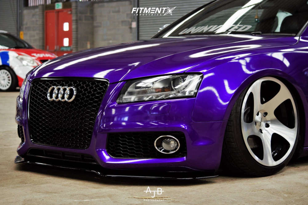 2009 Audi A5 Base with 19x10 Rotiform Tmb and Accelera 255x35 on Air ...