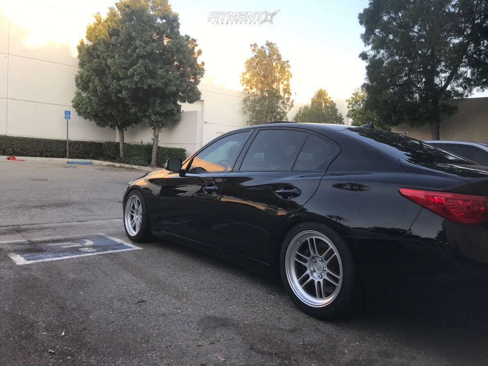 2015 INFINITI Q50 Premium with 18x9.5 ESR Sr11 and Accelera 255x40 on ...