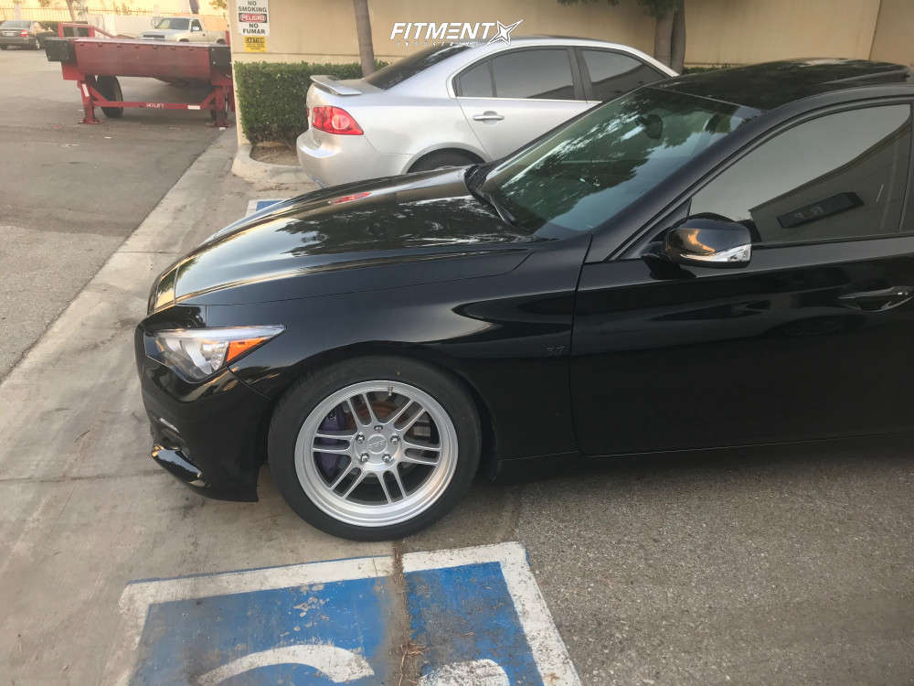 2015 INFINITI Q50 Premium with 18x9.5 ESR Sr11 and Accelera 255x40 on ...