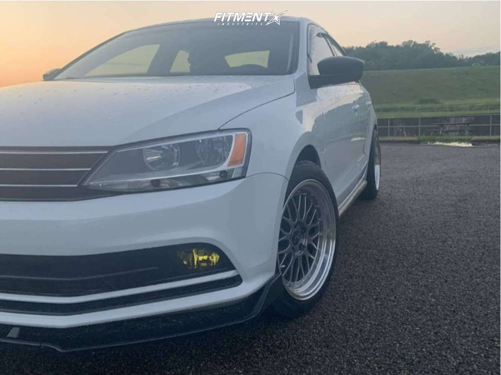 2016 Volkswagen Jetta S with 17x8.5 JNC JNC005 and Nankang 225x45 on ...