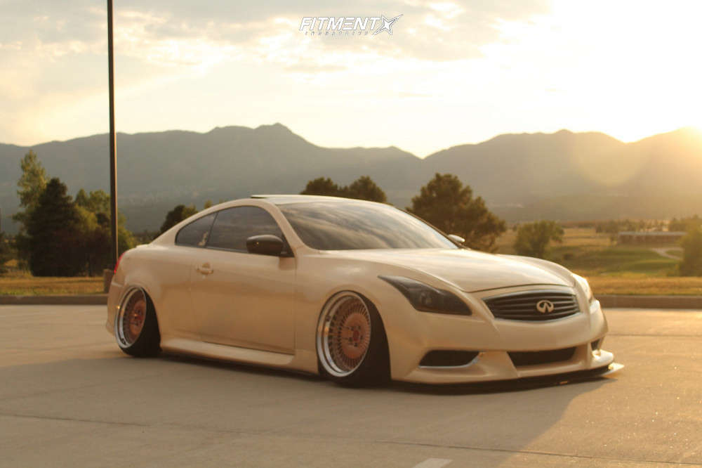 2009 INFINITI G37 X with 19x9.5 GMR Sf-8 and Achilles 235x35 on Air ...