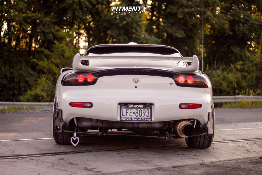 1994 Mazda RX-7 R2 with 18x9.5 Work D9r and Federal 225x40 on Coilovers ...