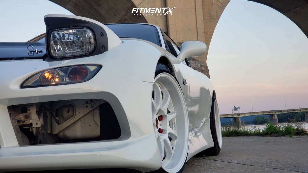1994 Mazda RX-7 R2 with 18x9.5 Work D9r and Federal 225x40 on Coilovers ...