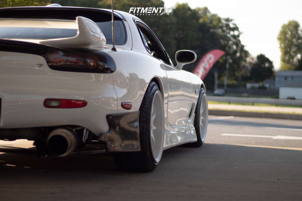 1994 Mazda RX-7 R2 with 18x9.5 Work D9r and Federal 225x40 on Coilovers ...
