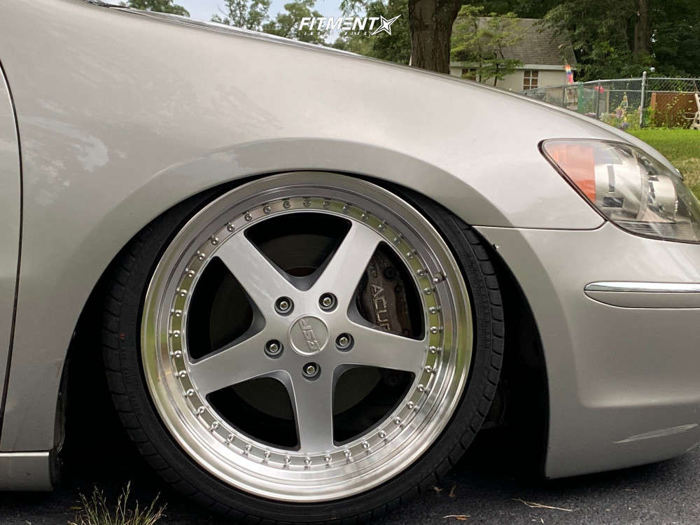 2006 Acura RL Base with 19x8.5 ESR SR04 and Accelera 235x35 on Air ...
