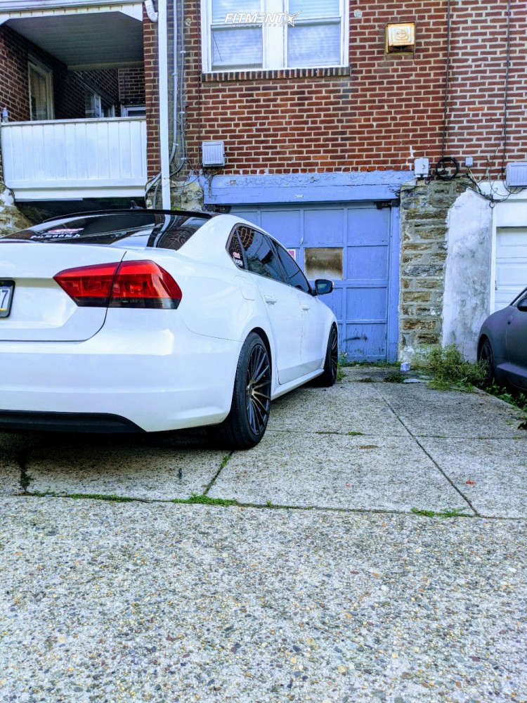 2015 Volkswagen Passat S with 18x8.5 JNC Jnc042 and Vercelli 225x45 on ...