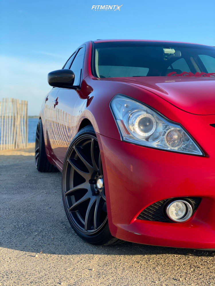 2011 INFINITI G37 X with 19x10.5 ESR Sr08 and Atlas 255x35 on Coilovers ...