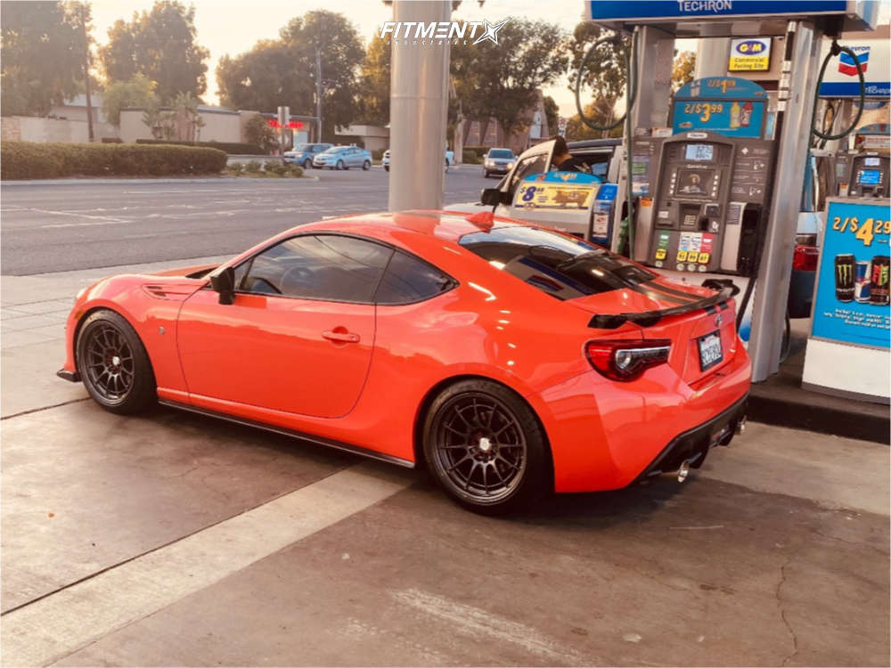 Enkei NT03M 18x9.5 40 Gray | 365-895-8040GM | Fitment Industries