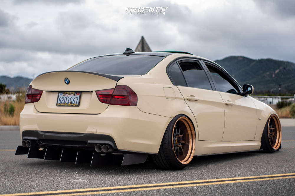 2009 BMW 328i Base with 19x10.5 Blitz Technospeed Z1 and Delinte 225x35 ...