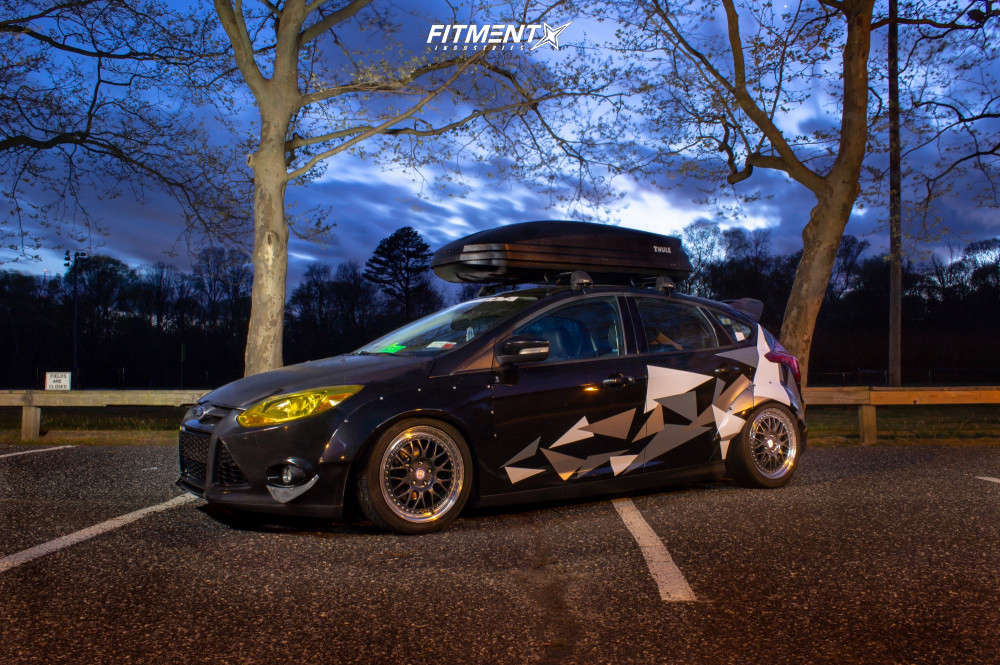 2013 Ford Focus SE with 17x7 HRE 540r and Cooper 215x45 on Coilovers ...