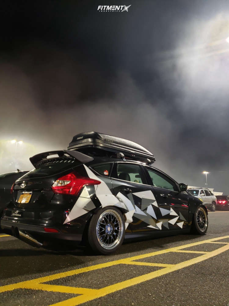 2013 Ford Focus SE with 17x7 HRE 540r and Cooper 215x45 on Coilovers ...