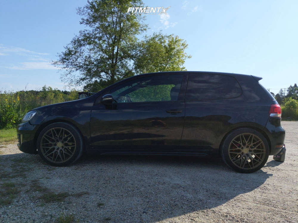 2010 Volkswagen GTI Base with 18x8.5 F1R F103 and Yokohama 225x40 on ...