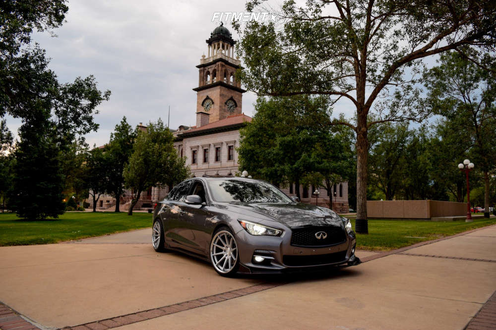 2015 INFINITI Q50 Premium with 19x10.5 Ferrada FR4 and Achilles 265x30 ...