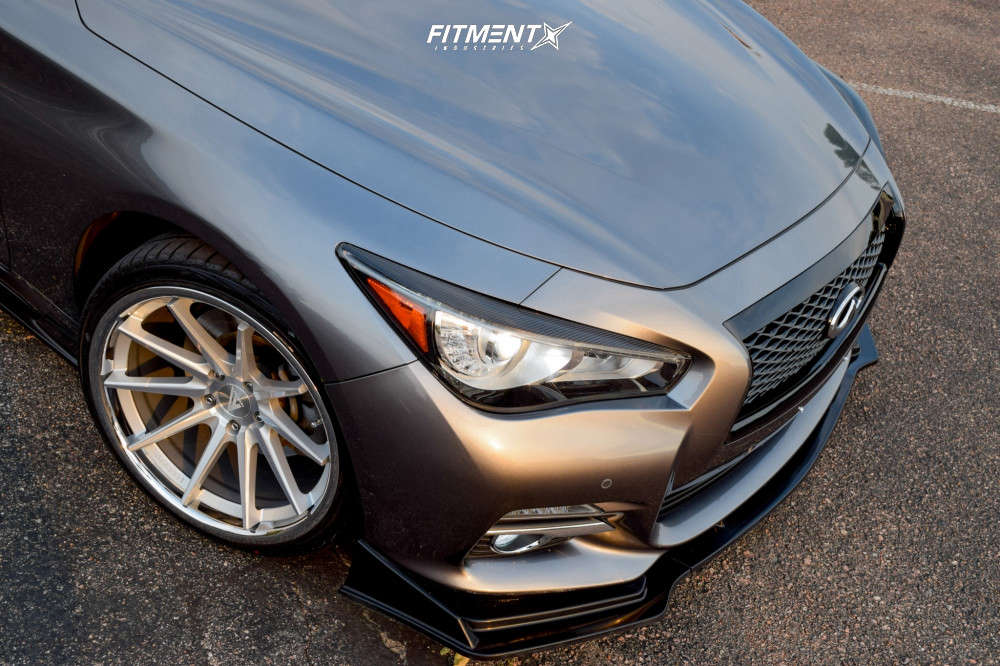 2015 INFINITI Q50 Premium with 19x10.5 Ferrada FR4 and Achilles 265x30 ...