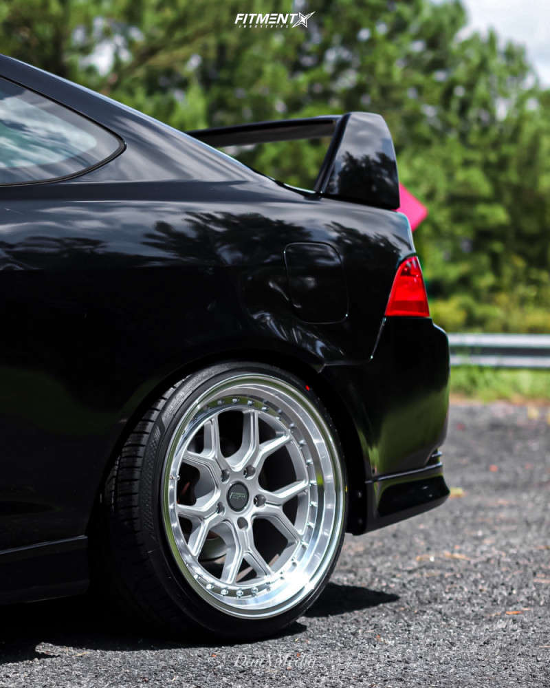 2006 Acura RSX Type-S with 18x9.5 ESR Cs2 and Nankang 225x35 on ...