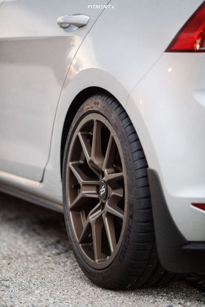 2016 Volkswagen GTI S with 18x9 Neuspeed Rse10 and Michelin 255x35 on ...