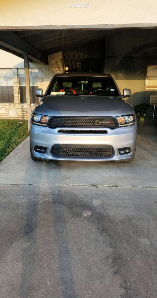 2019 Dodge Durango GT with 22x10.5 Ferrada FR1 and Radar 265x45 on ...