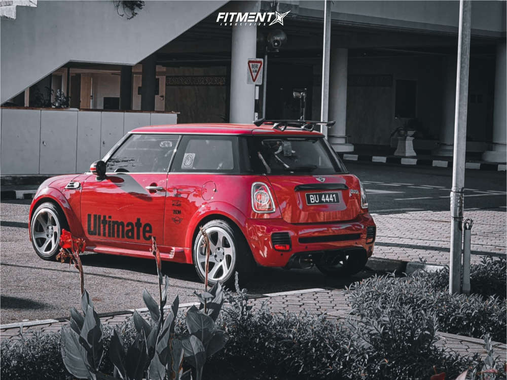 2013 Mini Cooper Base with 17x8 3SDM 0.06 and Kumho 205x45 on Stock ...